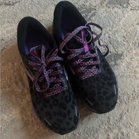 Brooks | Shoes | Brooks Black And Purple Leopard Print Sneakers | Poshmark